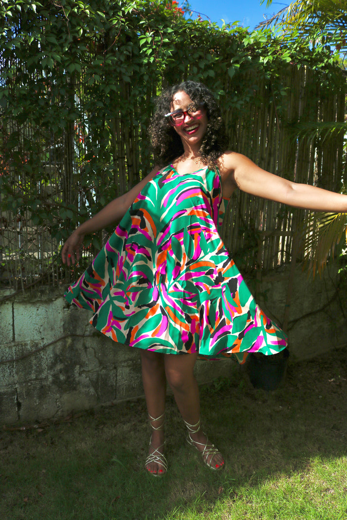 Printed Short Dress – Sophisticated